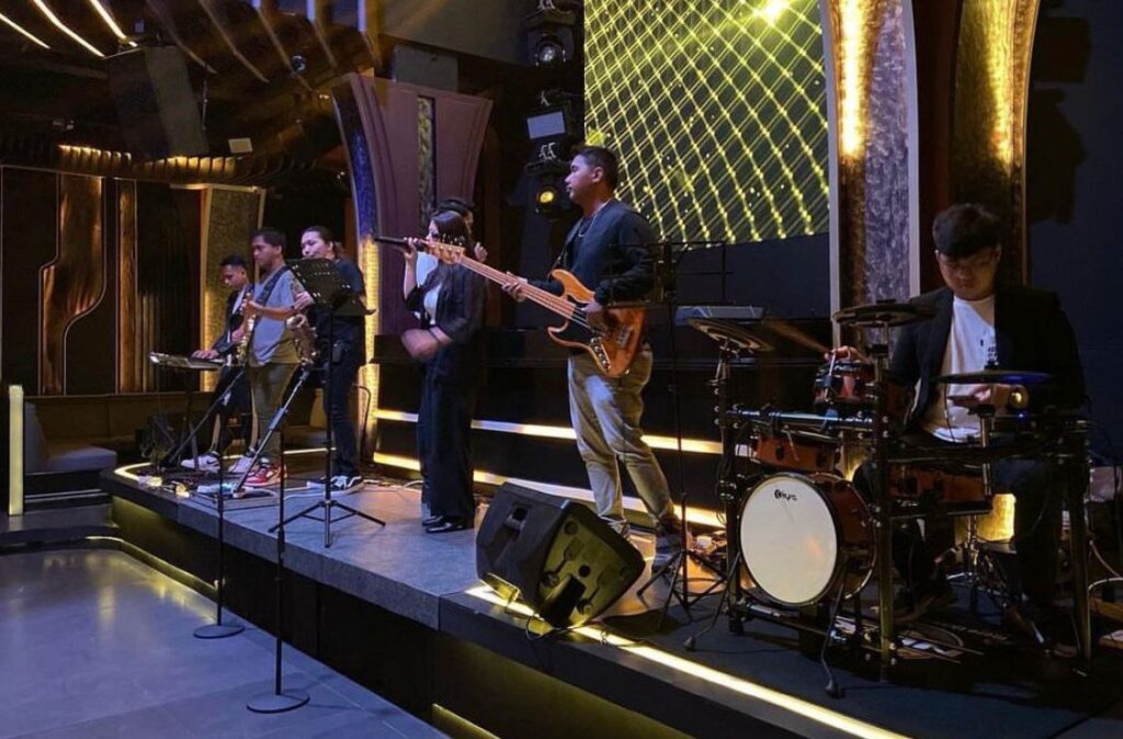 Rekomendasi Acara Musik Indoor atau Outdoor, Kamu pilih yang mana ...